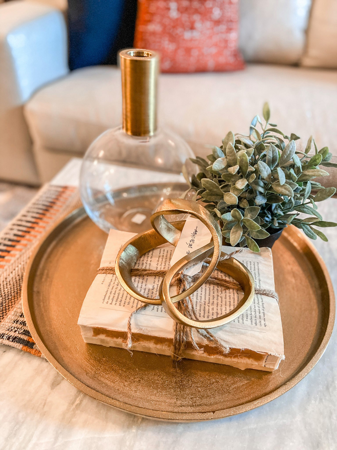 Cocktail Table Decor - A Pinch of Style, A Dash of Life